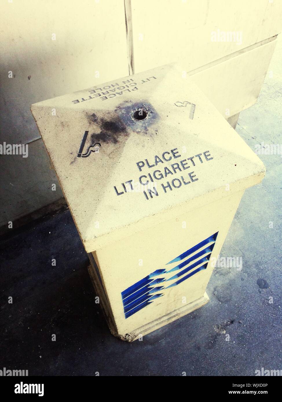 Garbage Drawing High Resolution Stock Photography and Images - Alamy