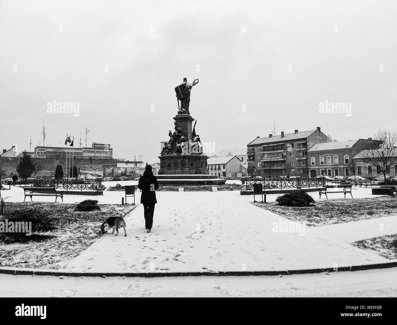 Front statue hi-res stock photography and images - Alamy