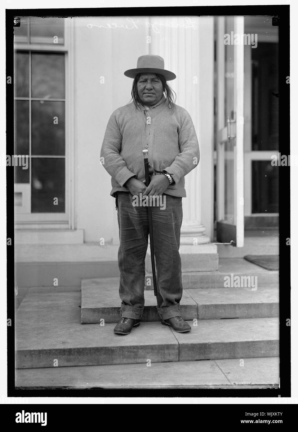 Native american leaders Black and White Stock Photos & Images - Alamy