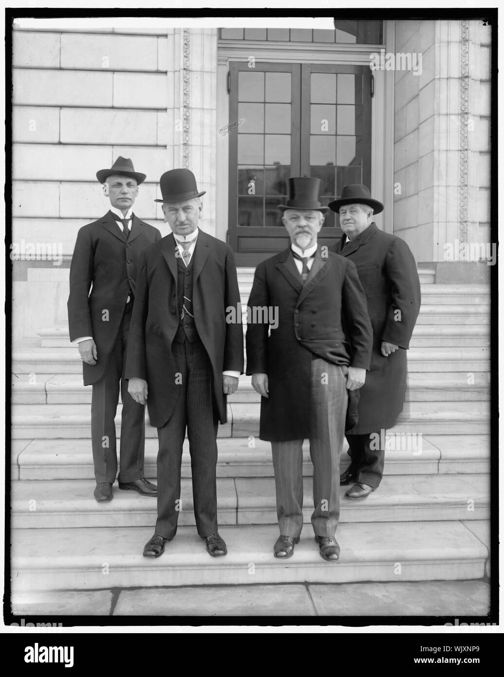 Dialogue union Black and White Stock Photos & Images - Alamy