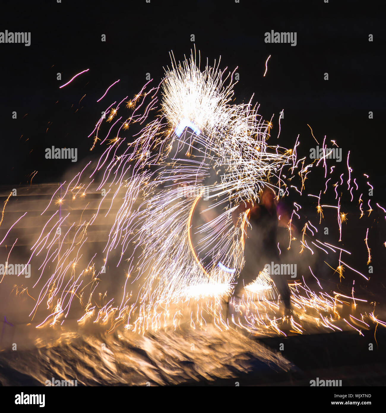Fire stunt hi-res stock photography and images - Alamy