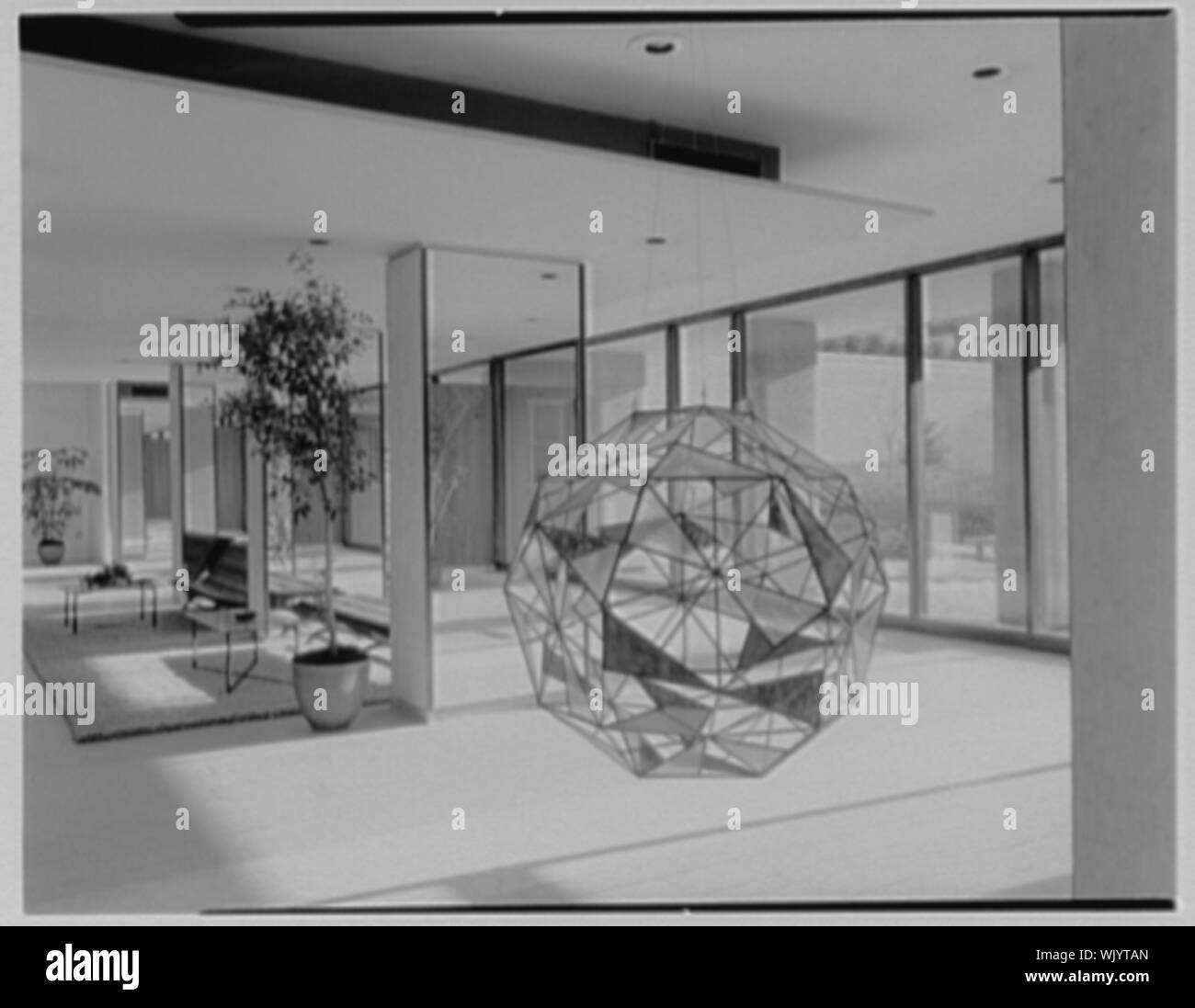 Imperial House lobby, Lexington and 70th St Stock Photo - Alamy