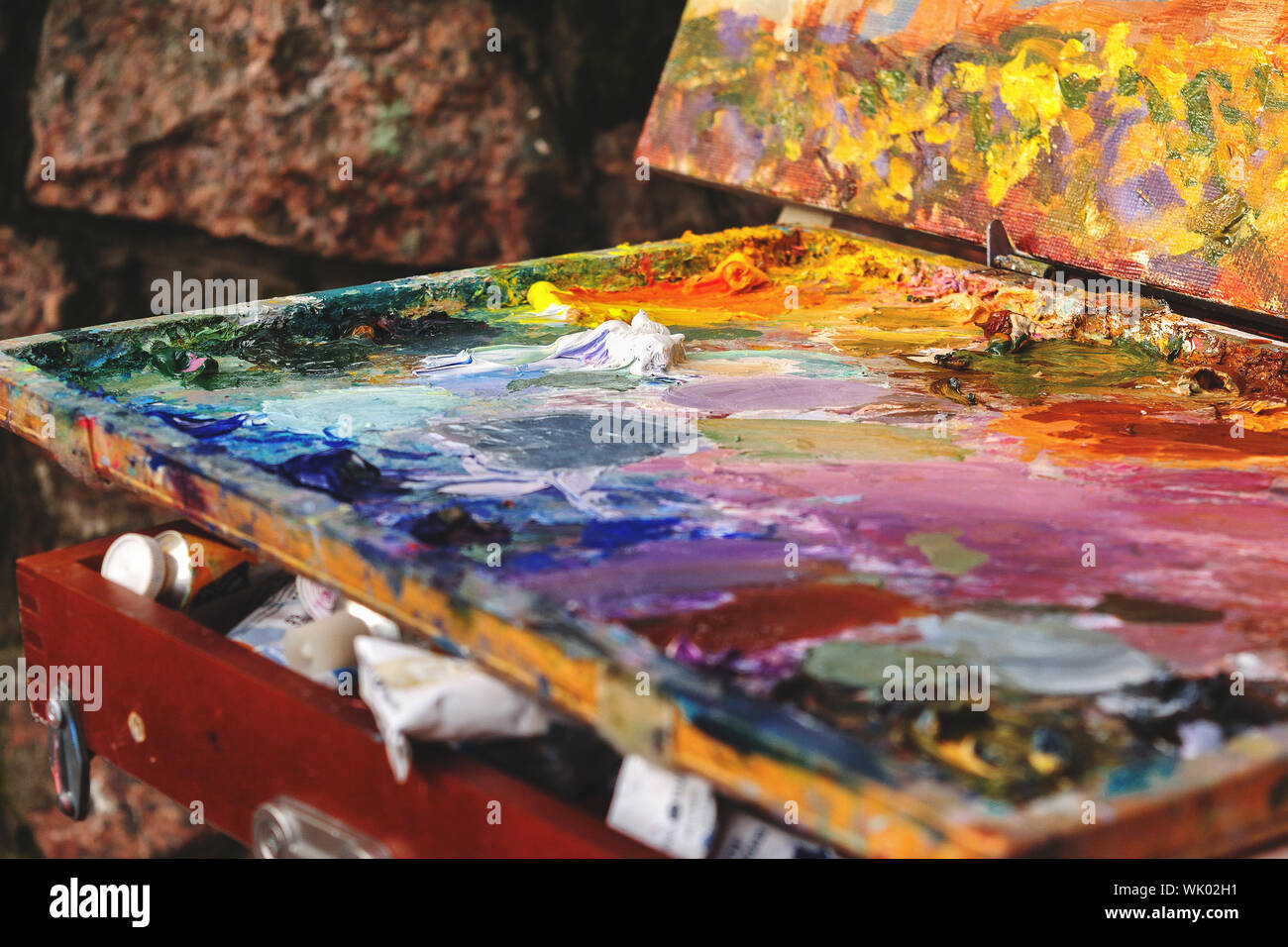 Paintings palette hi-res stock photography and images - Alamy