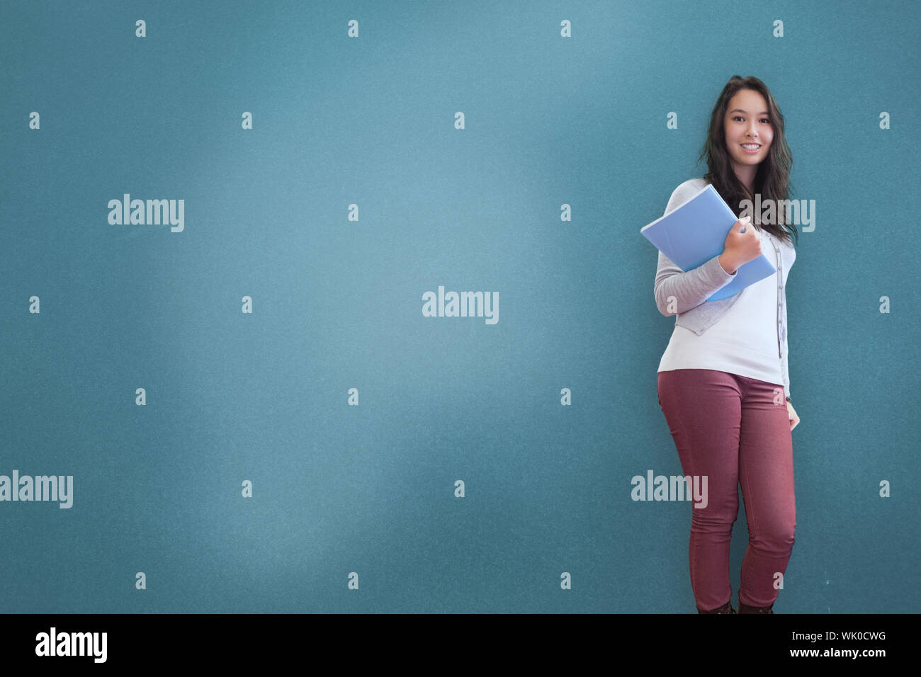 Pretty brunette college student hi-res stock photography and images - Alamy
