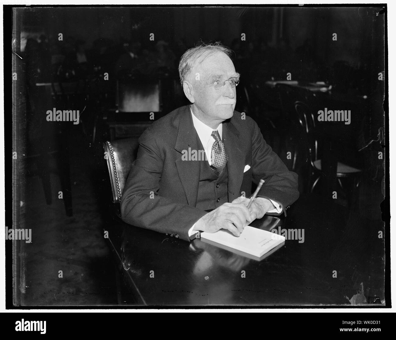 Enterprise bar hi-res stock photography and images - Alamy