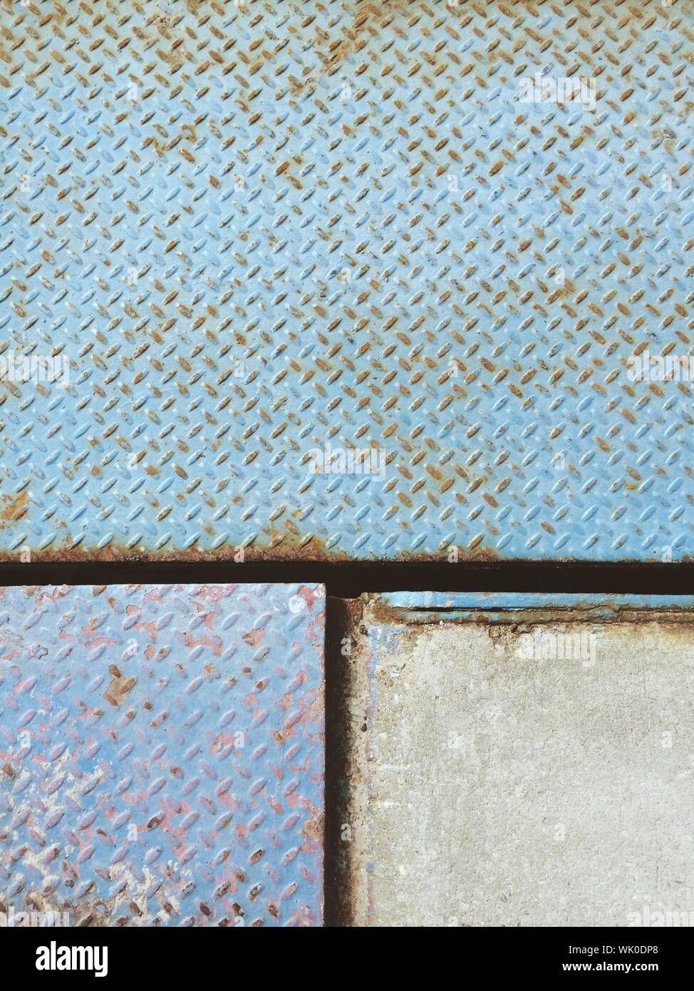 Factory walkway hi-res stock photography and images - Alamy