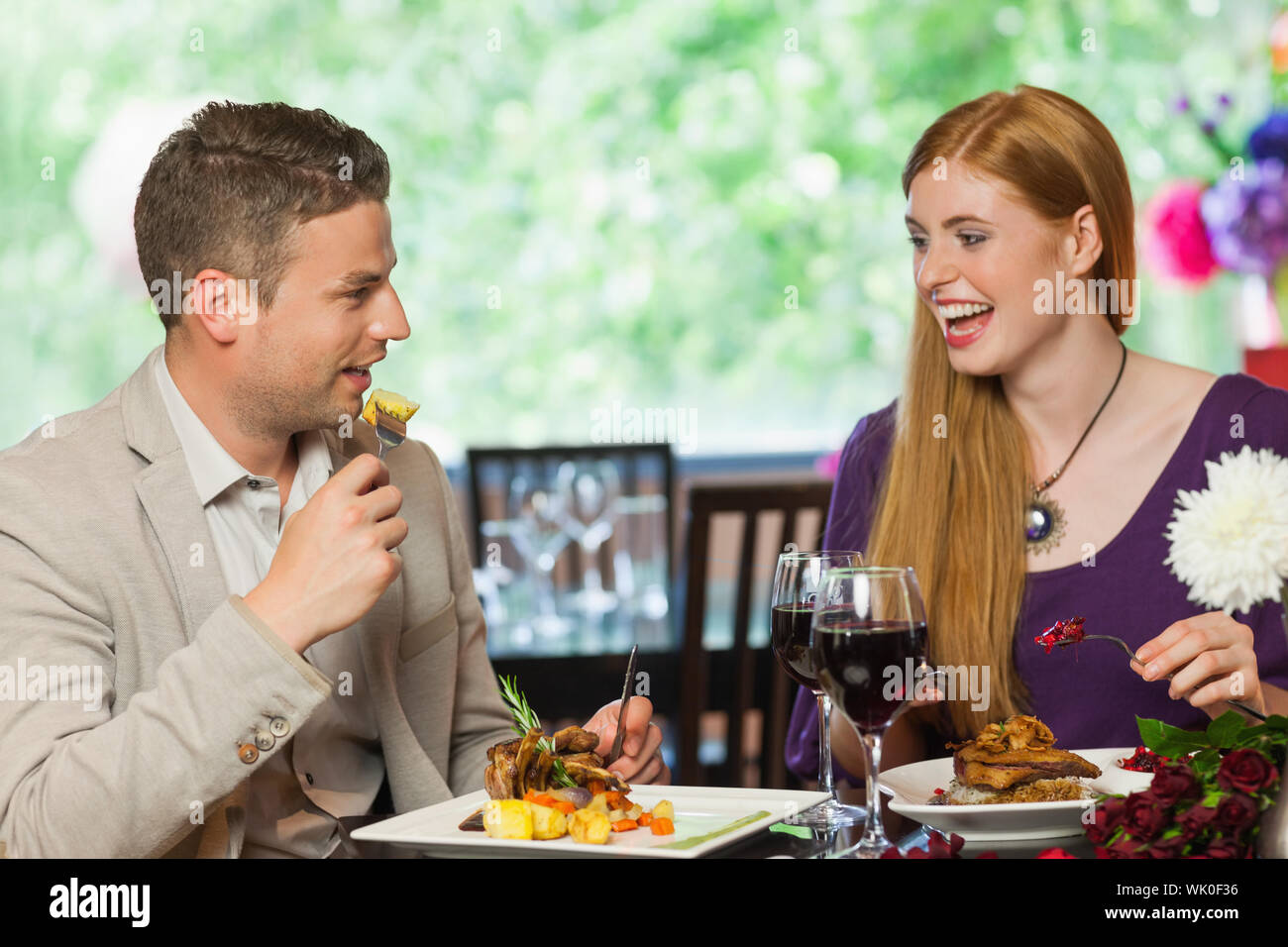Well dressed couple hi-res stock photography and images - Alamy