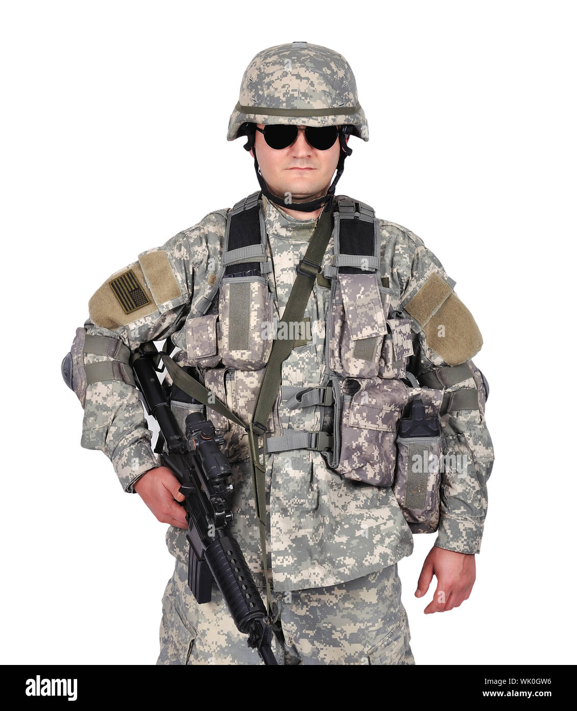 US soldier with his assault rifle Stock Photo - Alamy