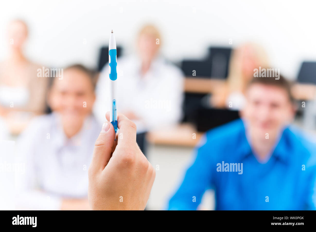 Student chart graph classroom hi-res stock photography and images - Alamy