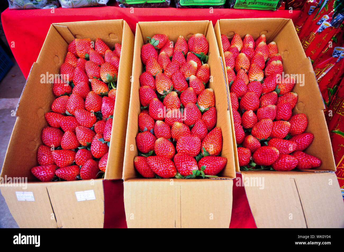 Boxes Strawberries High Resolution Stock Photography and Images - Alamy