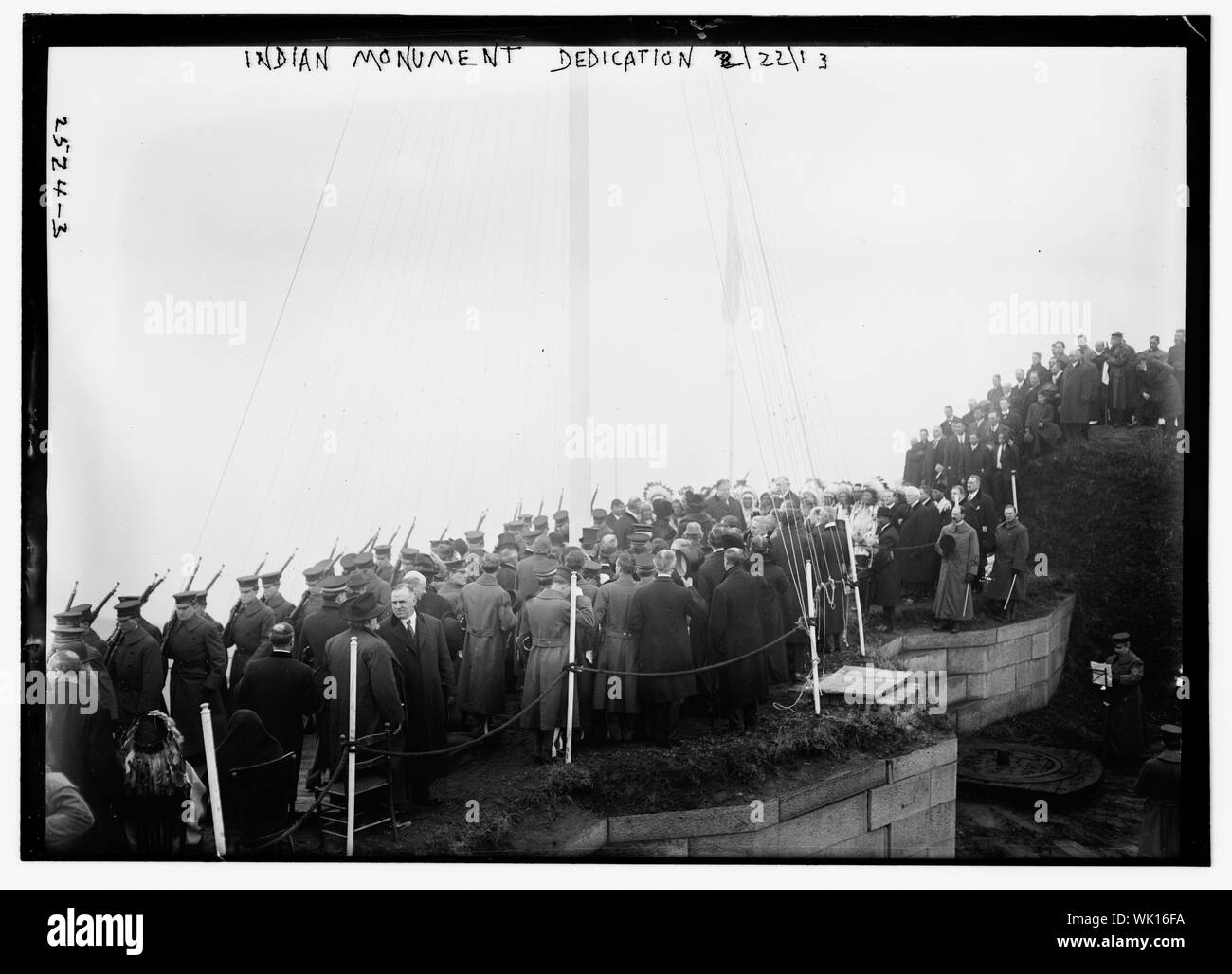 Indian monument dedication hi-res stock photography and images - Alamy