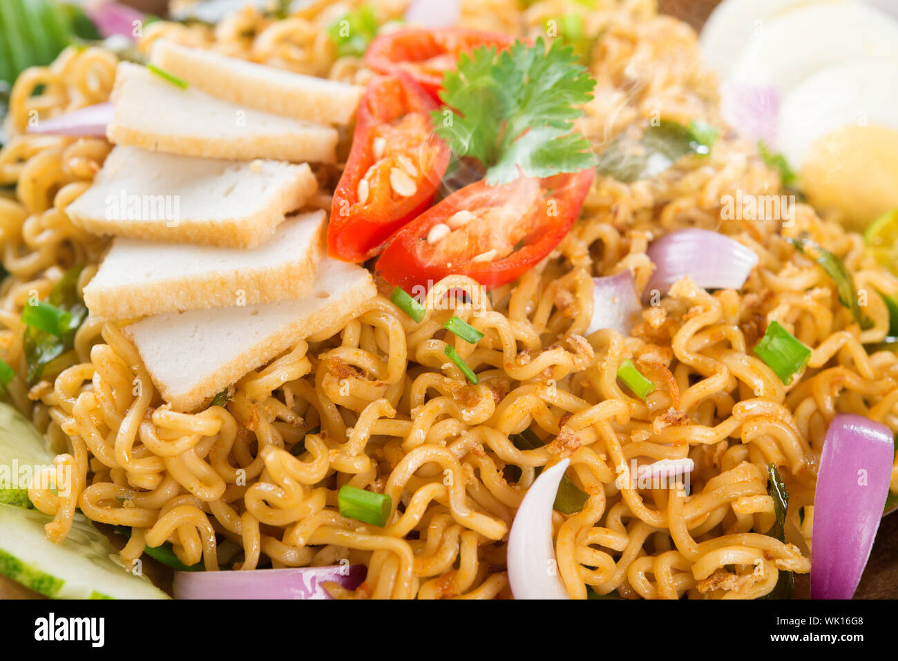 Close up Dry Instant Noodle, Malaysian style maggi goreng mamak or ...