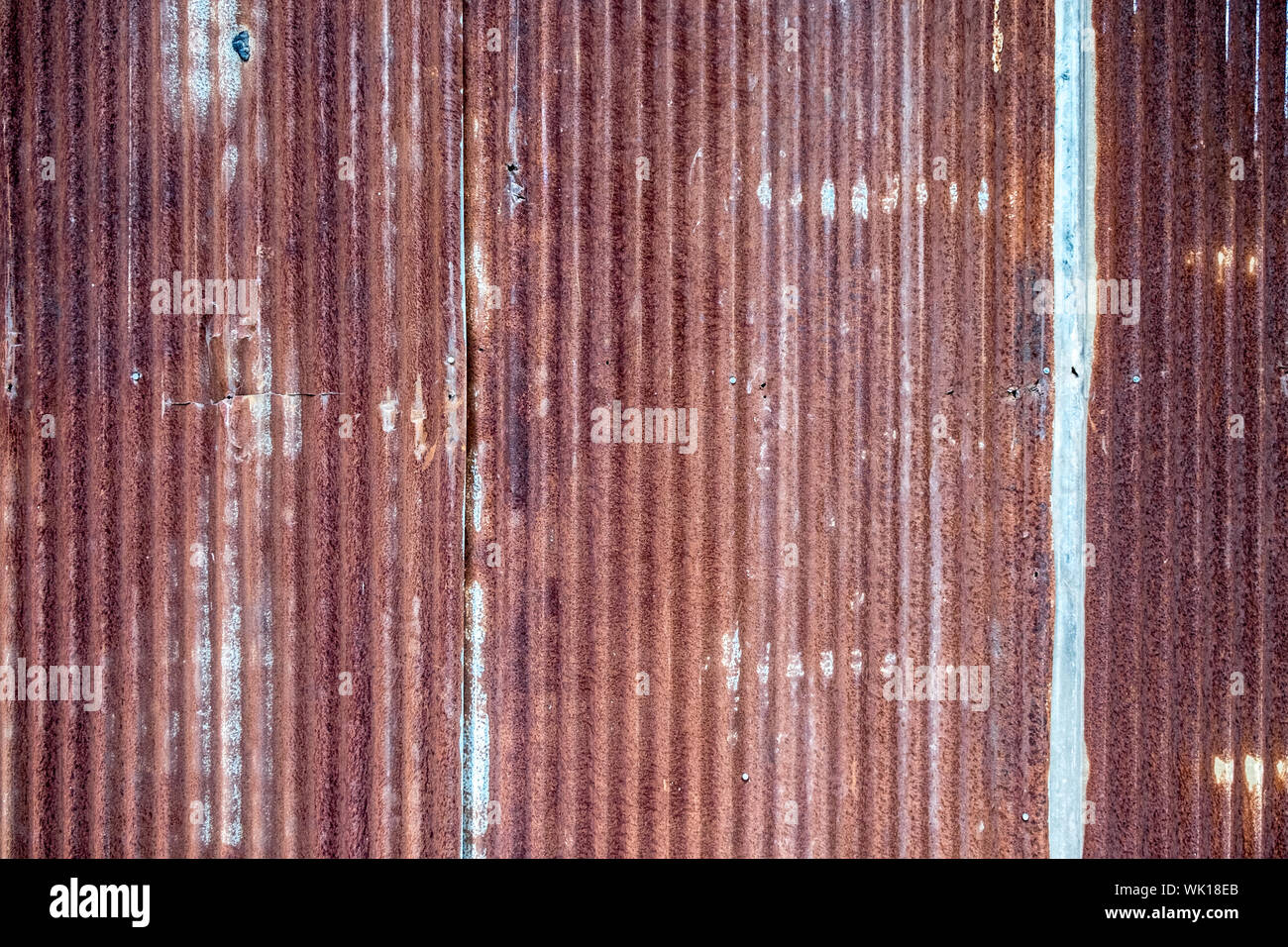Rusted corrugated metal hi-res stock photography and images - Alamy