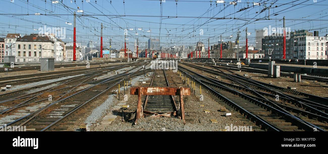 Log railroad hi-res stock photography and images - Alamy