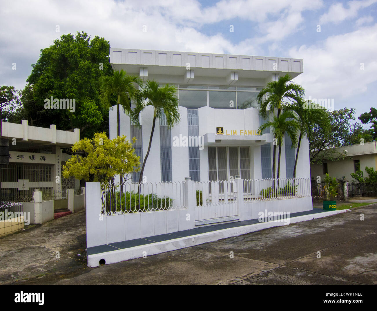 Some of the elaborate mausoleums at the Chinese North Cemetery in ...