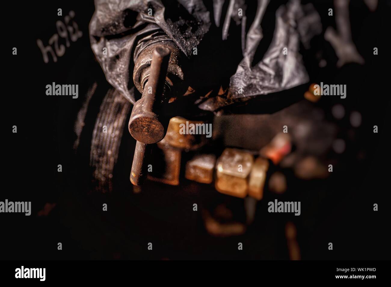 Metallic valve hi-res stock photography and images - Alamy