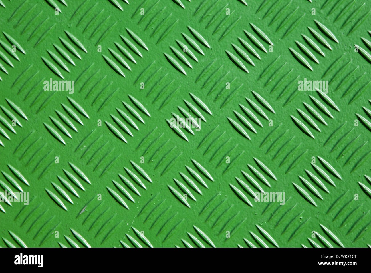 Green metal diamond floor plate hi-res stock photography and images - Alamy