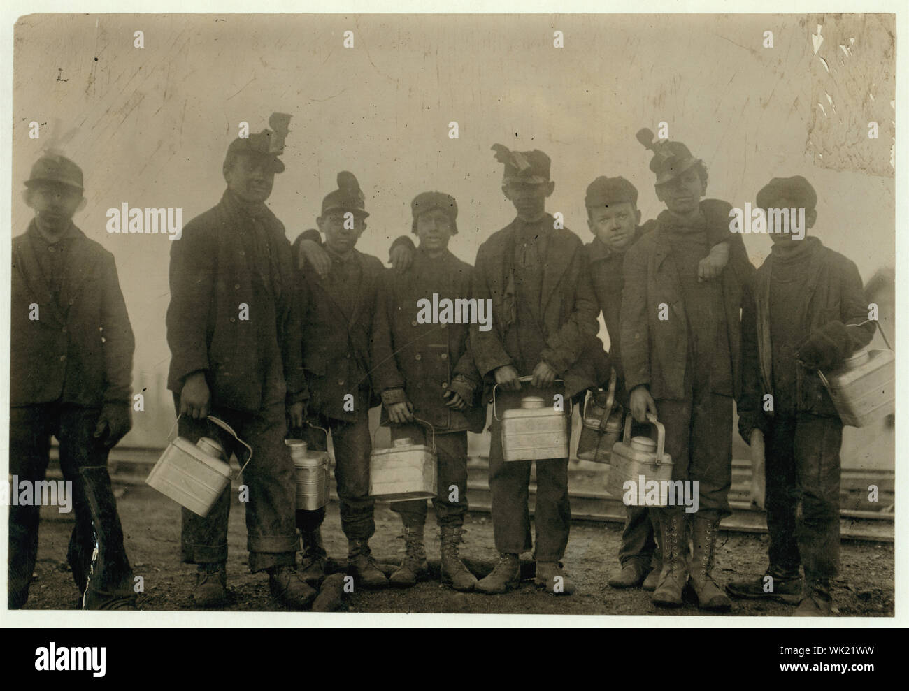 Inside workers shaft #6, Pennsylvania Coal Co. Abstract: Photographs ...