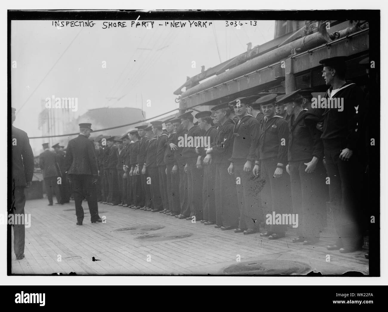 Shore edge Black and White Stock Photos & Images - Alamy