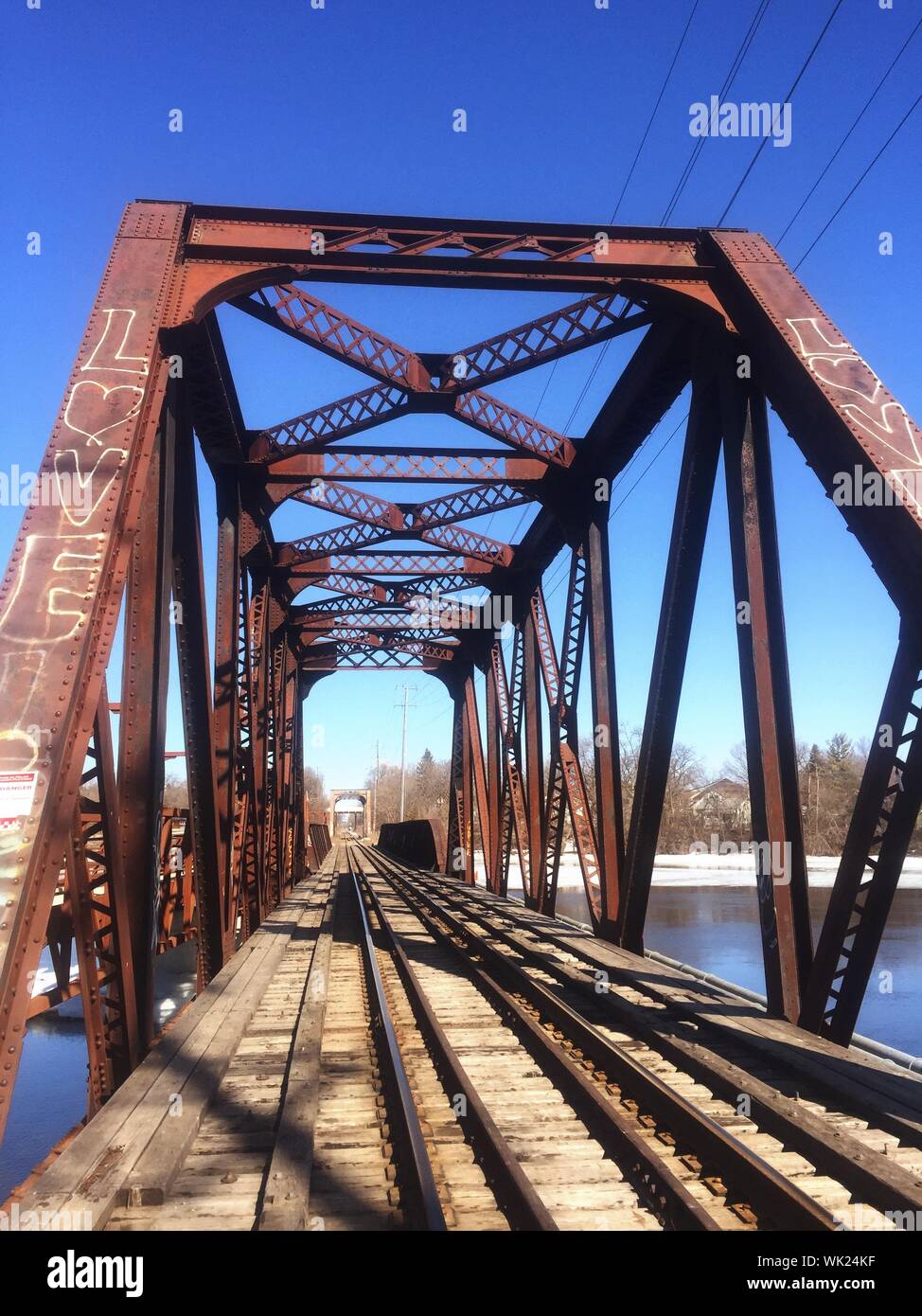 Single track railway bridge hi-res stock photography and images - Alamy