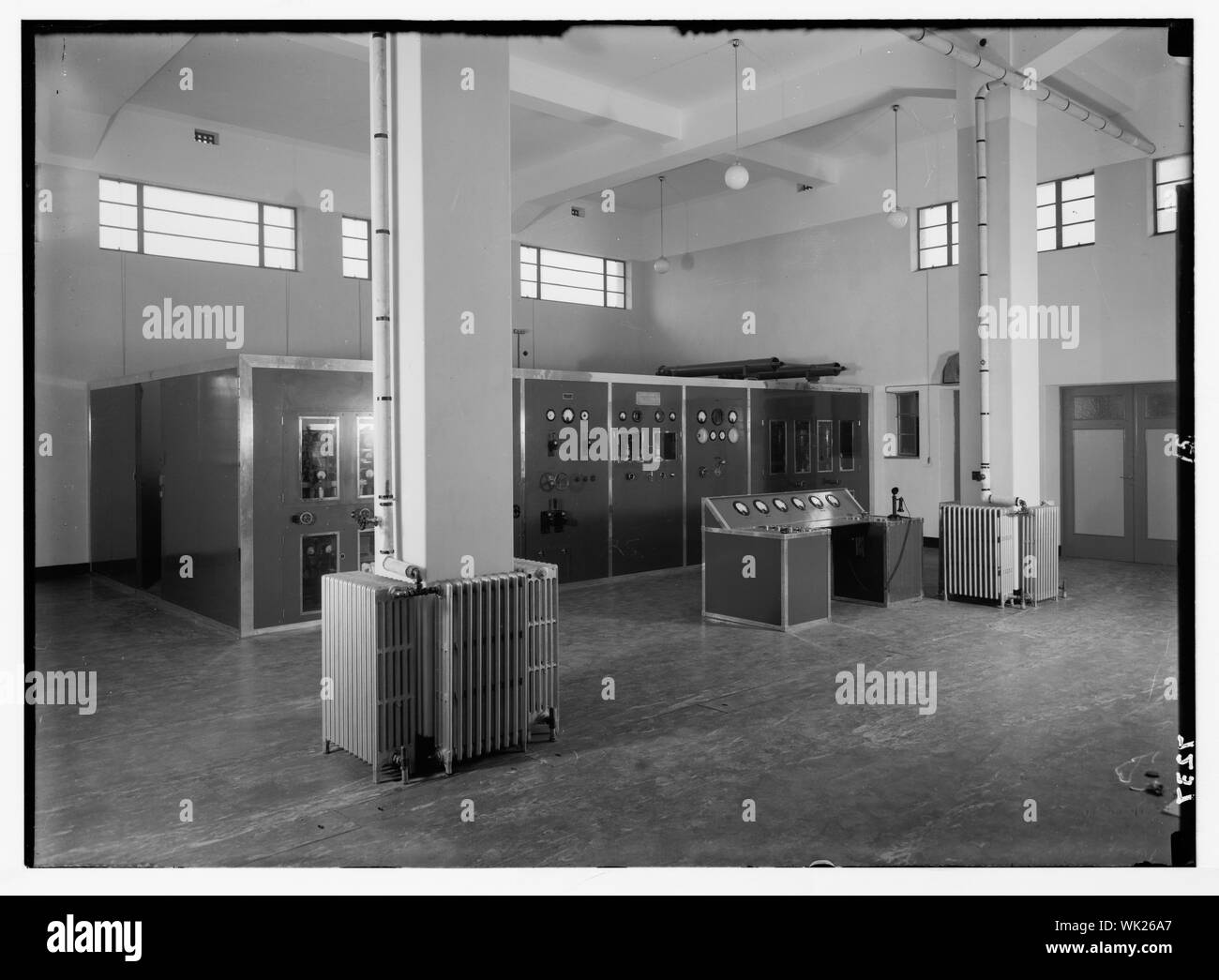 International broadcasting station hi-res stock photography and images ...