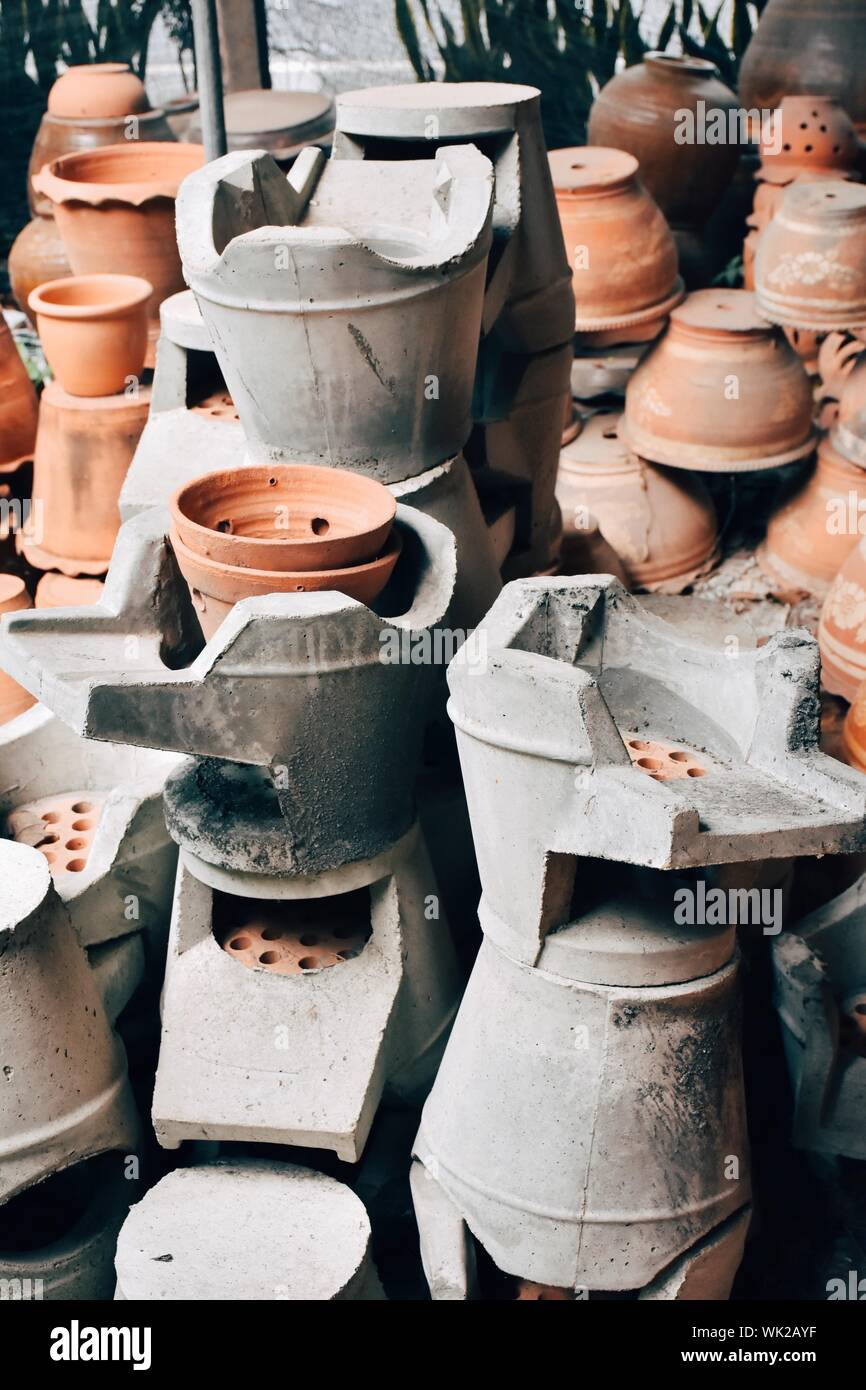 Clay Pots Arrangement High Resolution Stock Photography and Images - Alamy