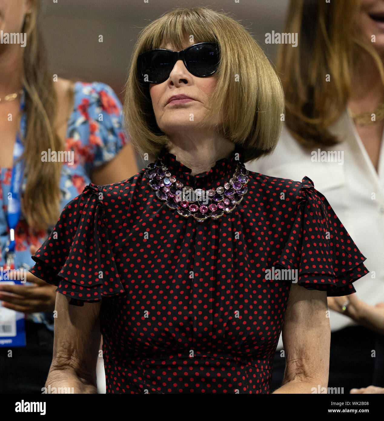 Roger federer and anna wintour hi-res stock photography and images - Alamy