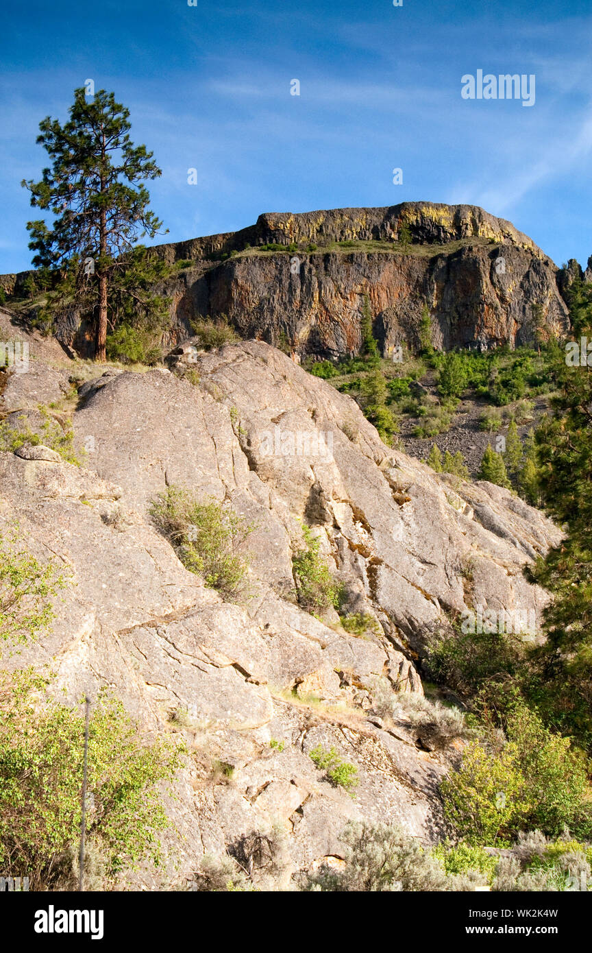 Rocky landscape near Steamboat Rock State Park Stock Photo - Alamy