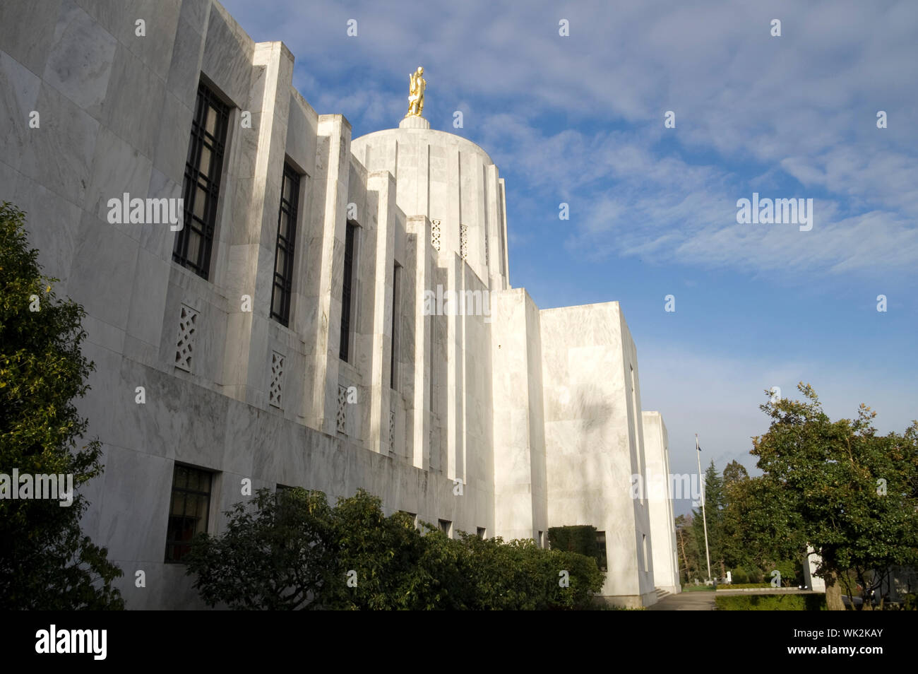 Oregon governor office hi-res stock photography and images - Alamy
