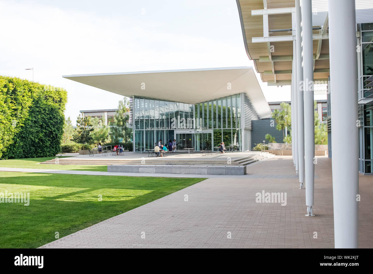 The landscape and architecture of the Newport Beach Public Library and ...