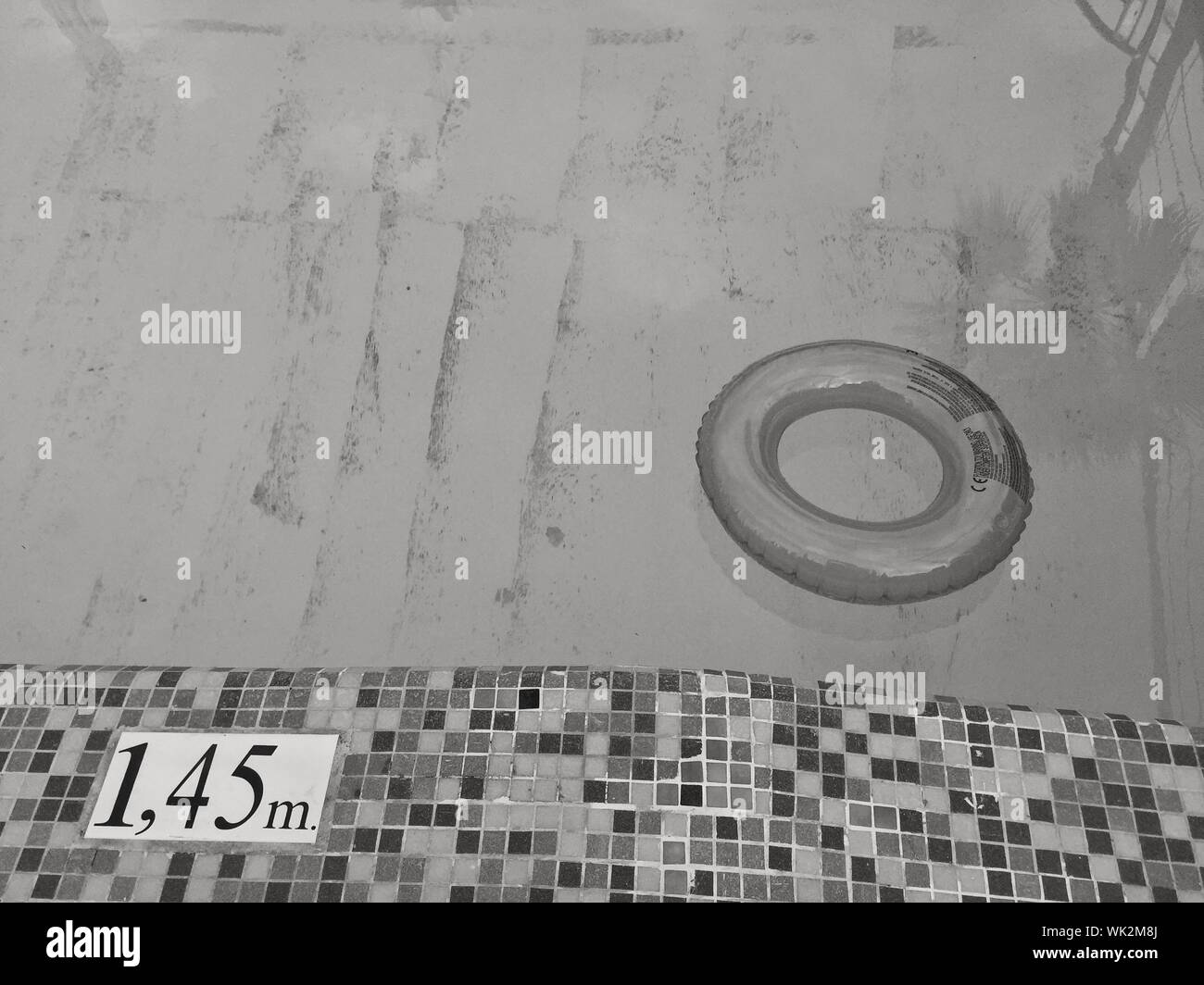 Pool Depth Marker High Resolution Stock Photography and Images - Alamy
