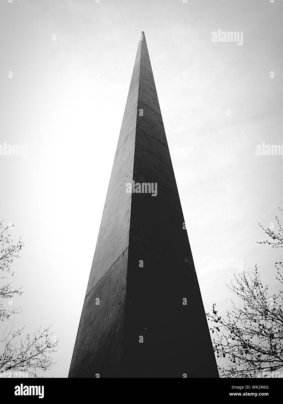 Pyramid shape hi-res stock photography and images - Alamy