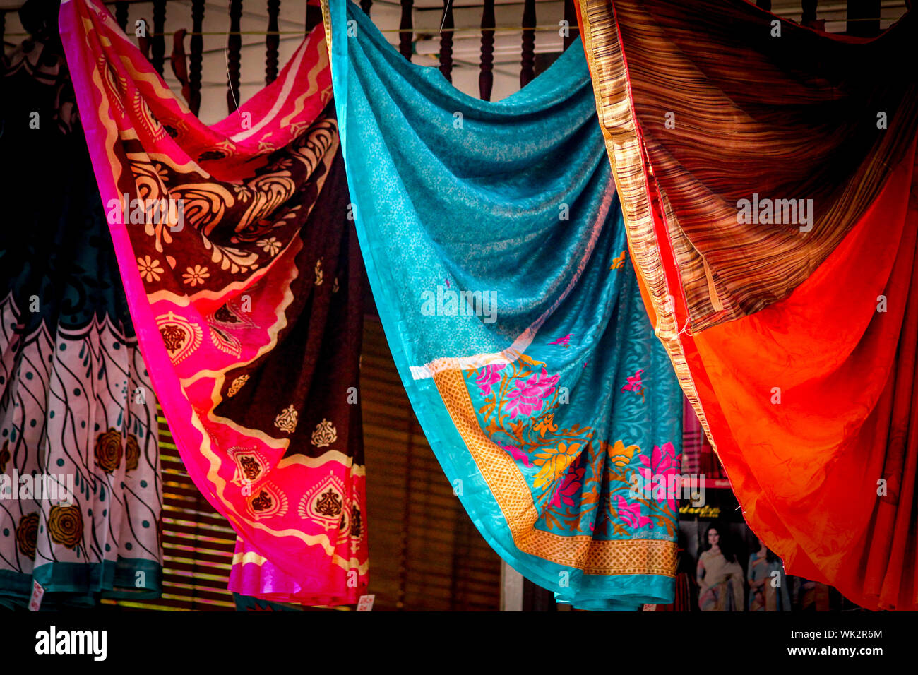 Hanging sari hi-res stock photography and images - Alamy