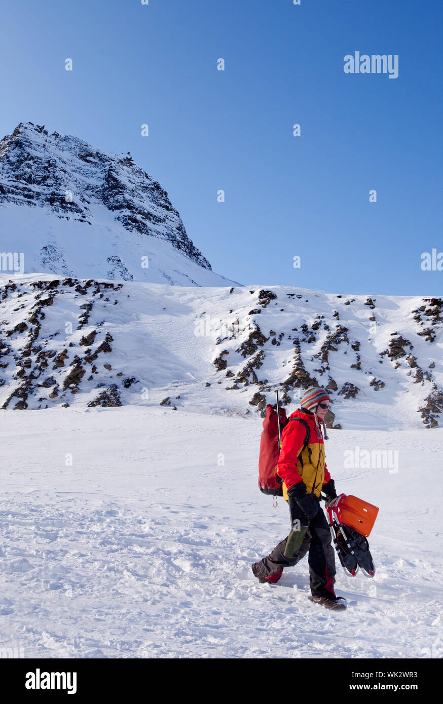 Person mountaineer hi-res stock photography and images - Alamy