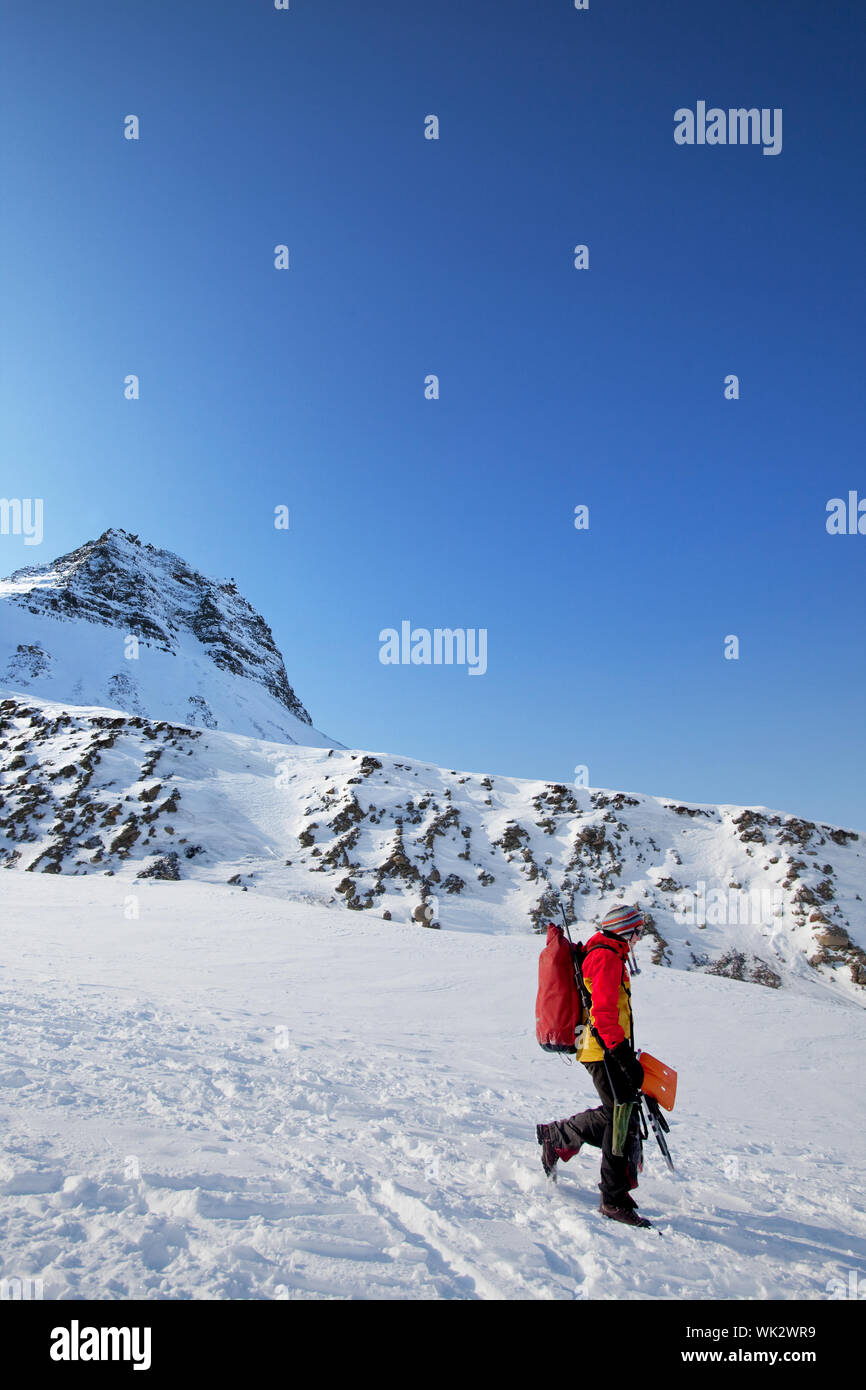 Female mountaineer hi-res stock photography and images - Alamy