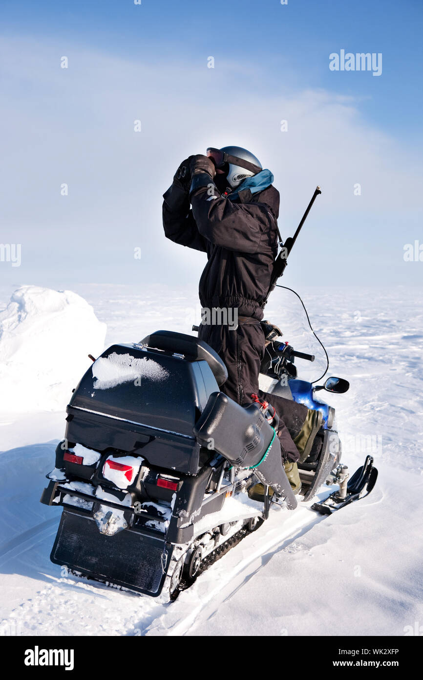 Guide gun hi-res stock photography and images - Alamy