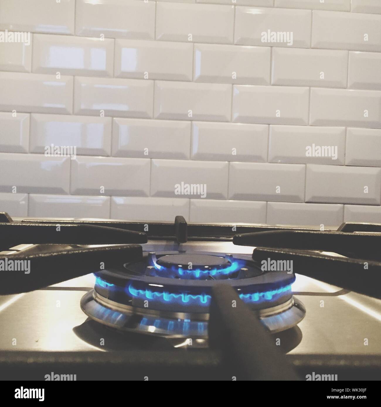 Gas in the kitchen hi-res stock photography and images - Alamy