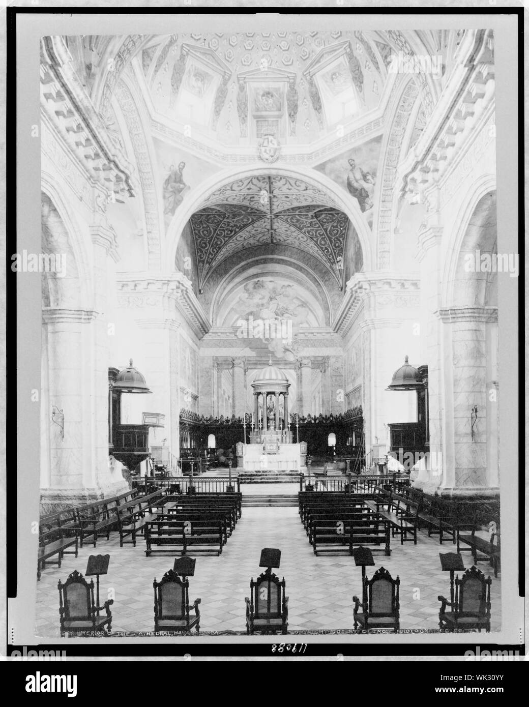 Christopher columbus burial site Black and White Stock Photos & Images ...