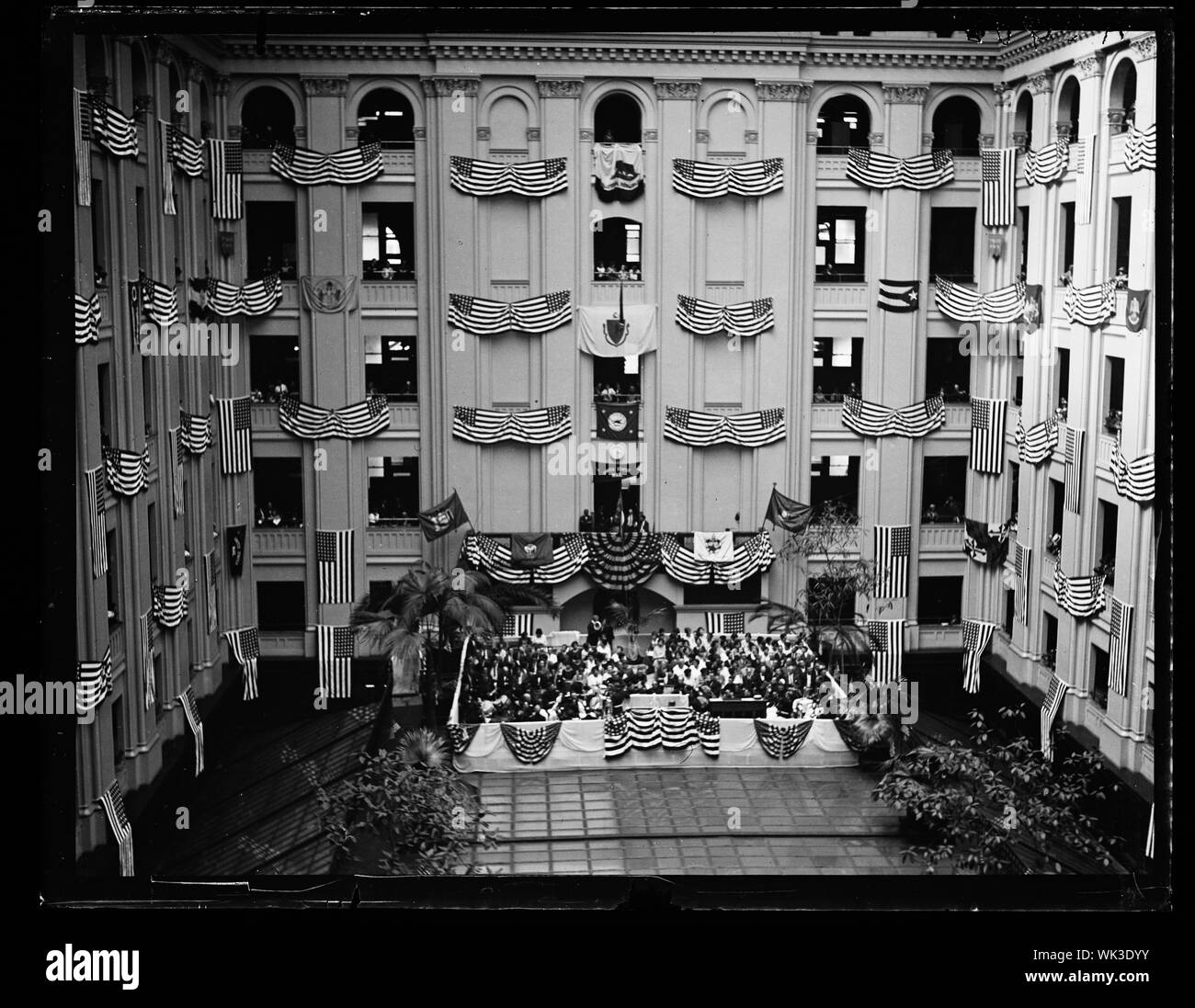 Washington d c post office interior hi-res stock photography and images ...