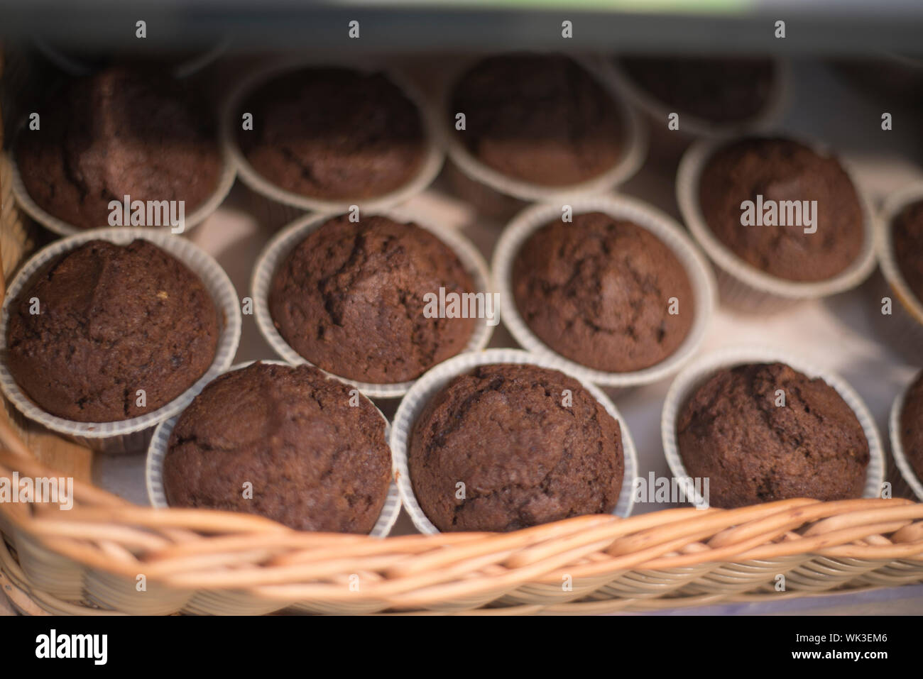 muffins in the store are in a row Stock Photo - Alamy