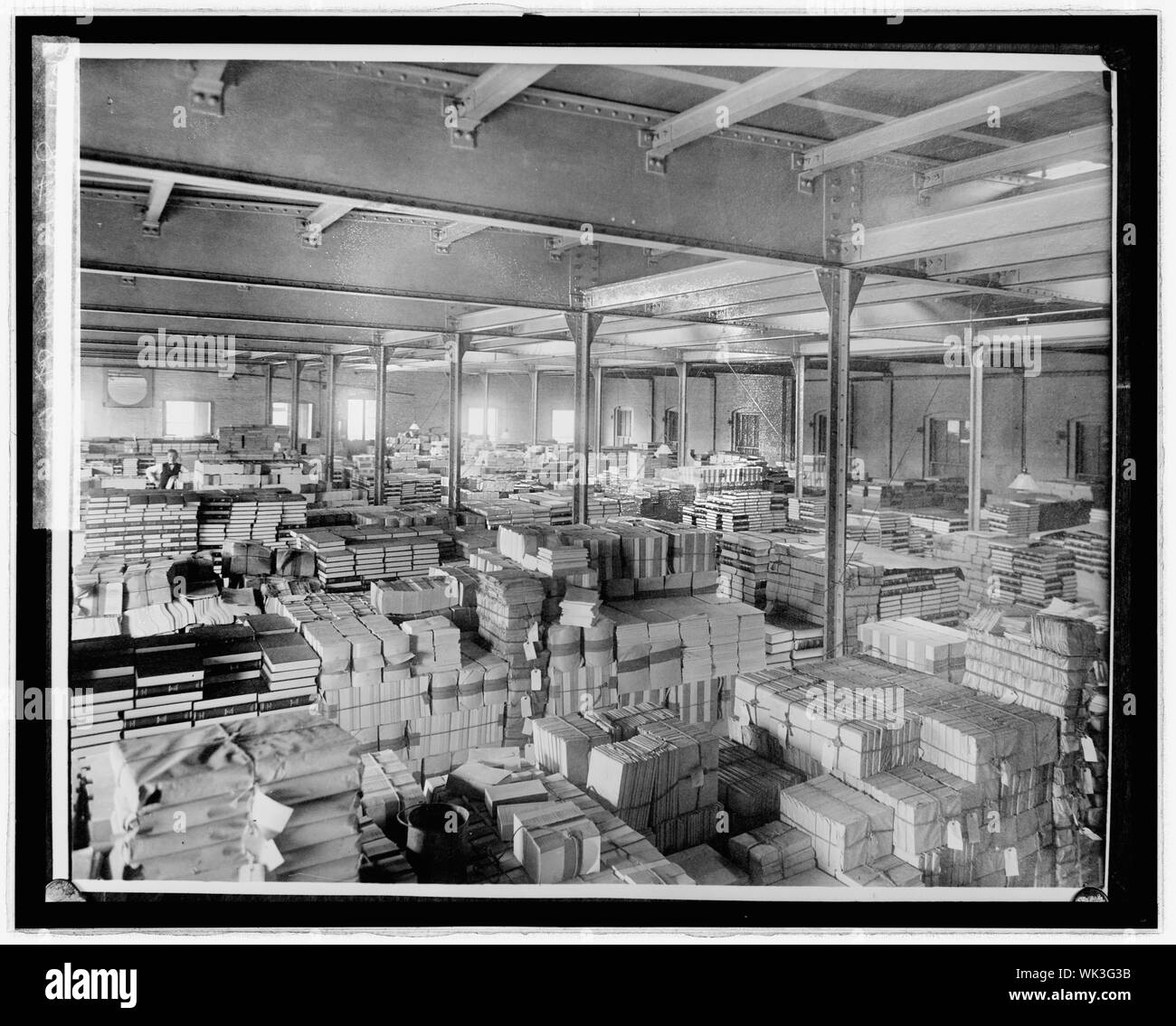 Early 1900s office interior hi-res stock photography and images - Alamy