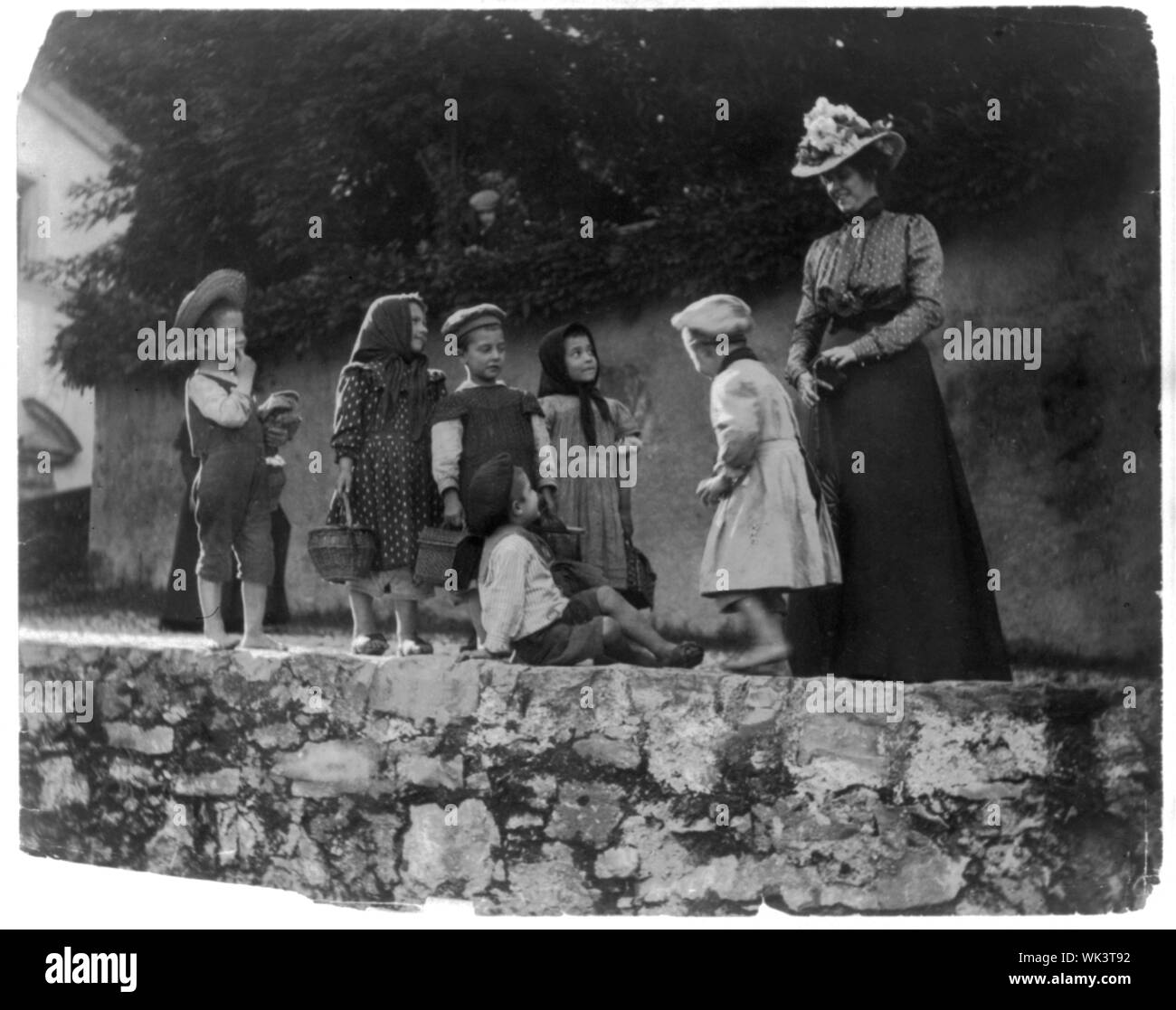 Italian children hi-res stock photography and images - Alamy