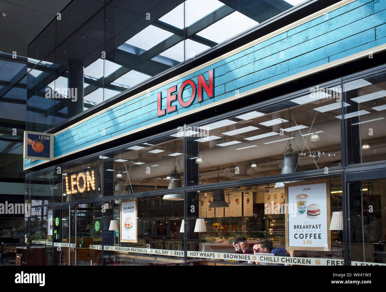 Leon fast food restaurant hi-res stock photography and images - Alamy
