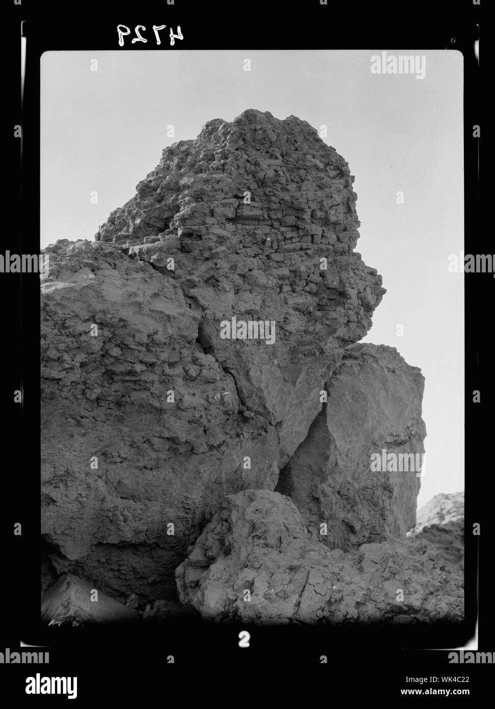 Tower of babel iraq hi-res stock photography and images - Alamy