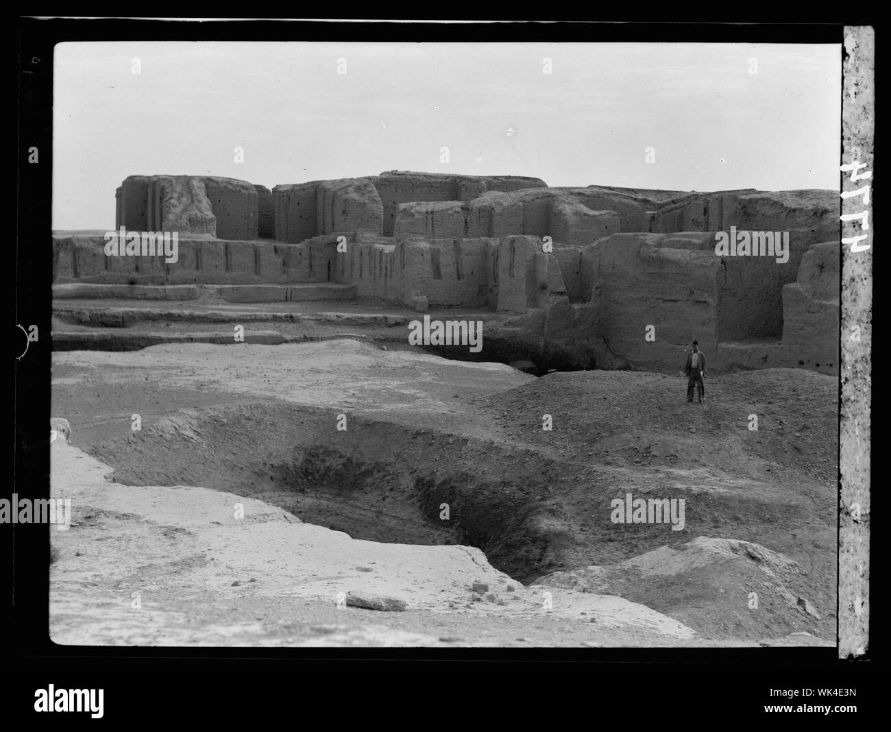 Iraq. Kish. (Tel-Uhaimir). The ruling city immediately after the deluge ...