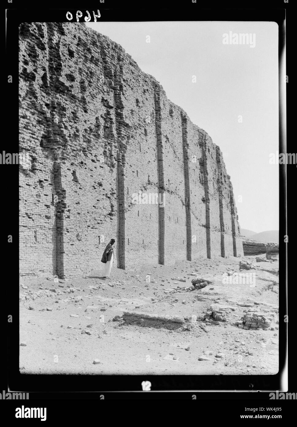 Ziggurat Black and White Stock Photos & Images - Alamy