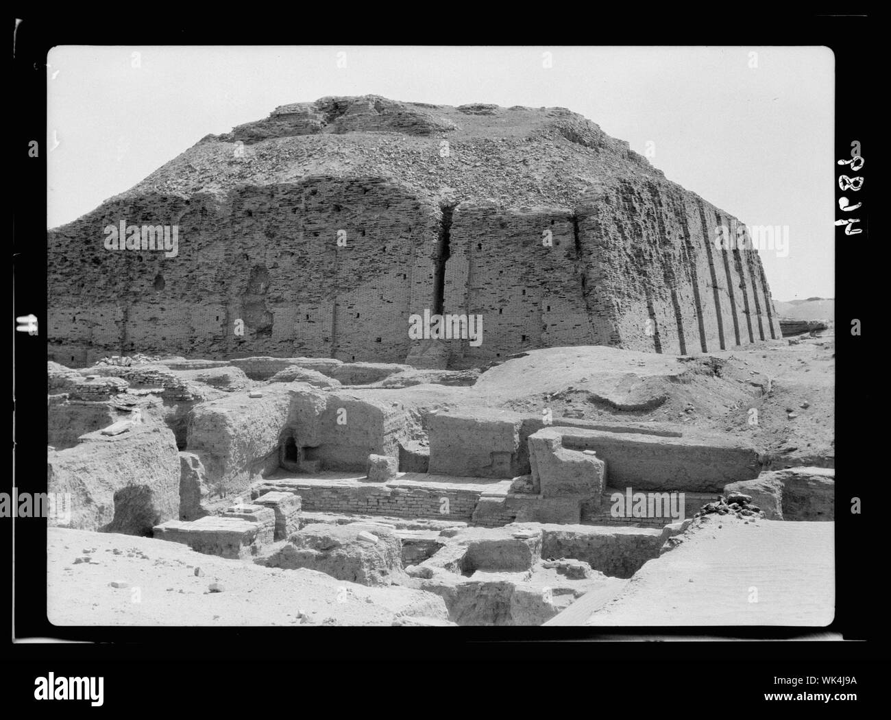 Ur of the chaldees hi-res stock photography and images - Alamy