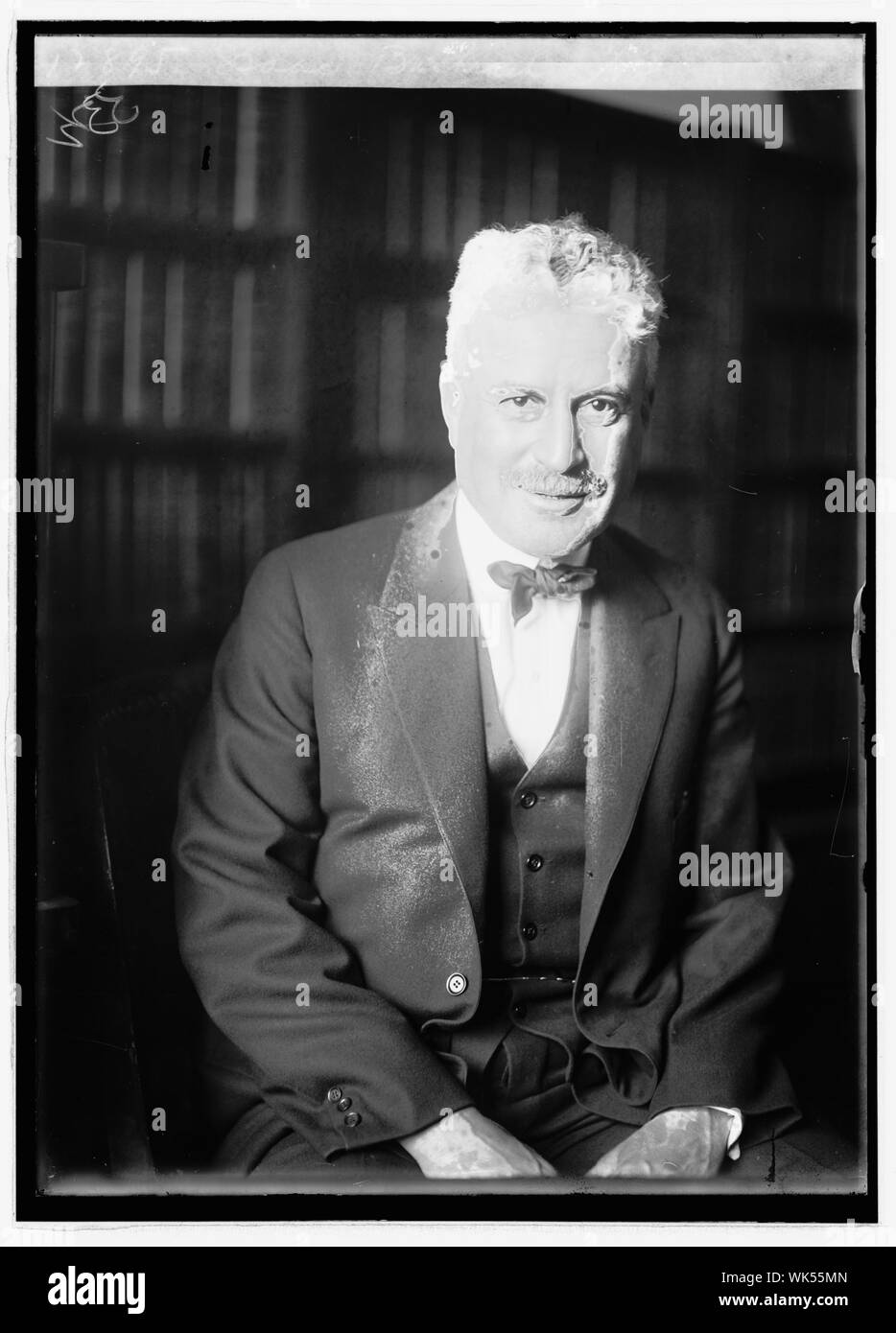 Bachrach Black and White Stock Photos & Images - Alamy