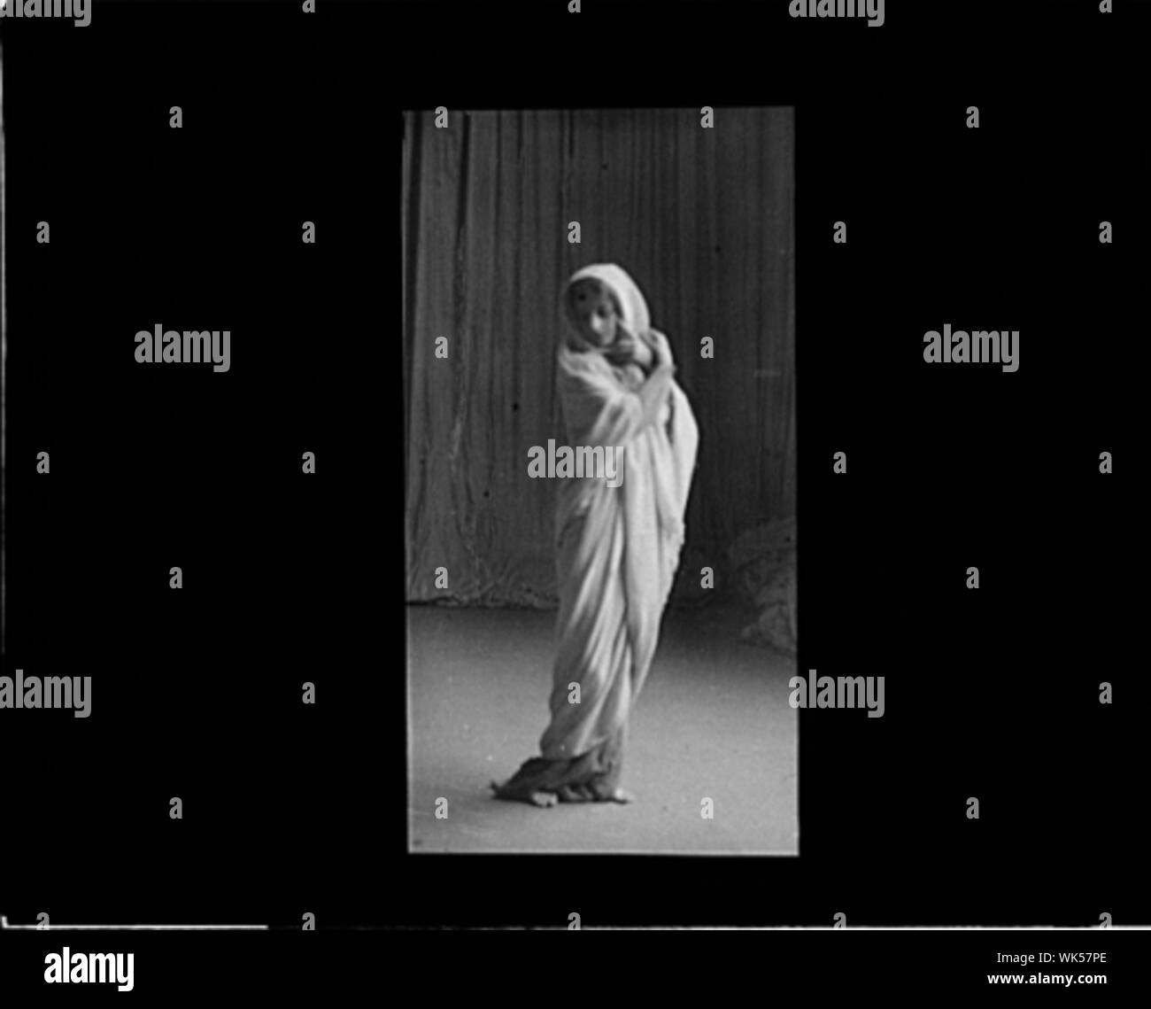 Isadora Duncan dancer Stock Photo - Alamy