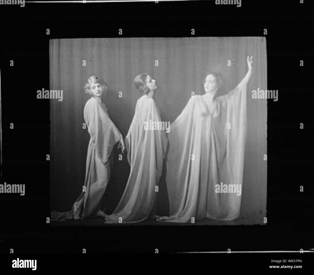 Isadora Duncan dancers Stock Photo - Alamy